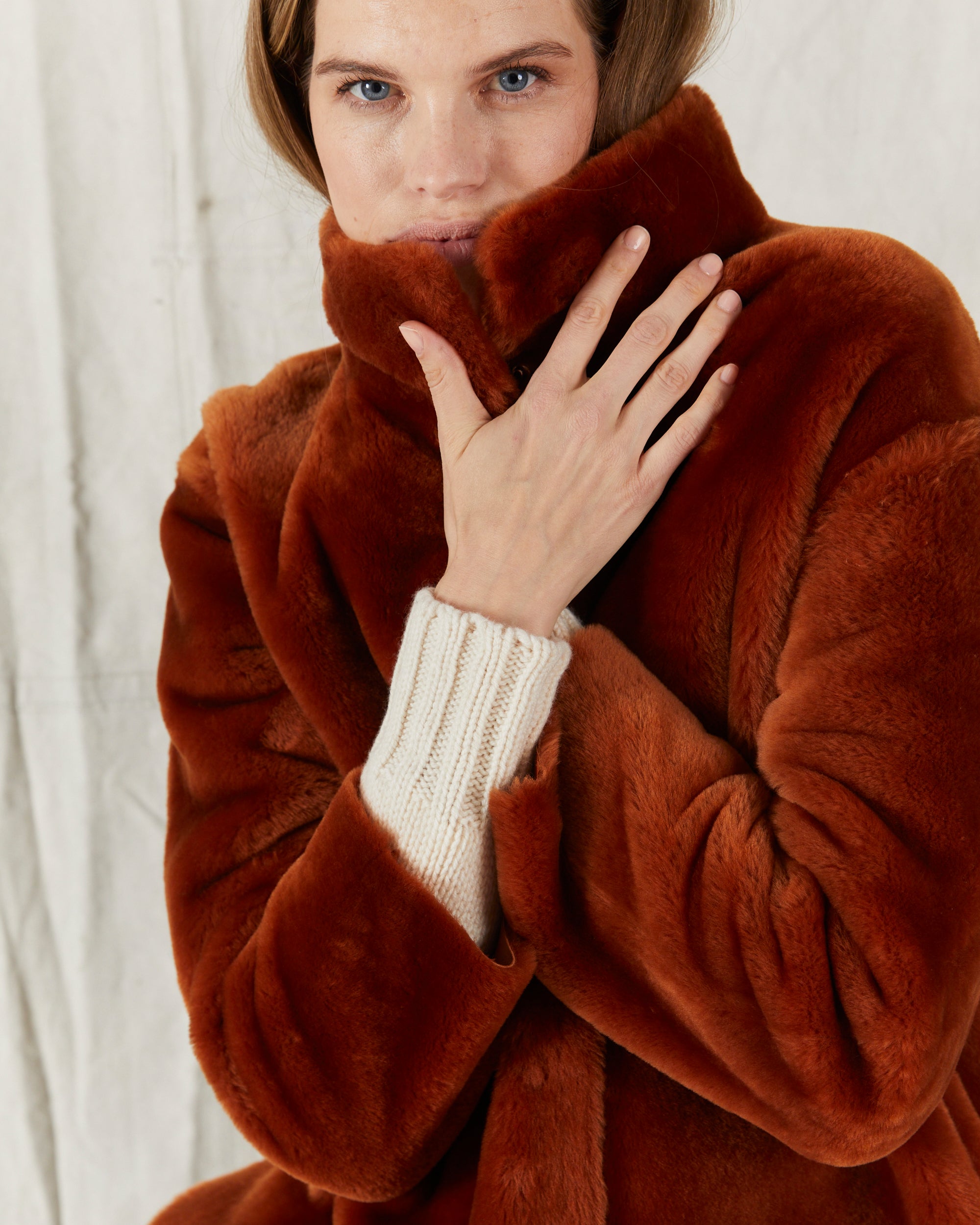 Short Shearling Jacket – MOLOH