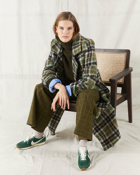 MOLOH | Luxury British Clothing | Discernibly British Style