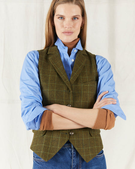 MOLOH | Luxury British Clothing | Discernibly British Style