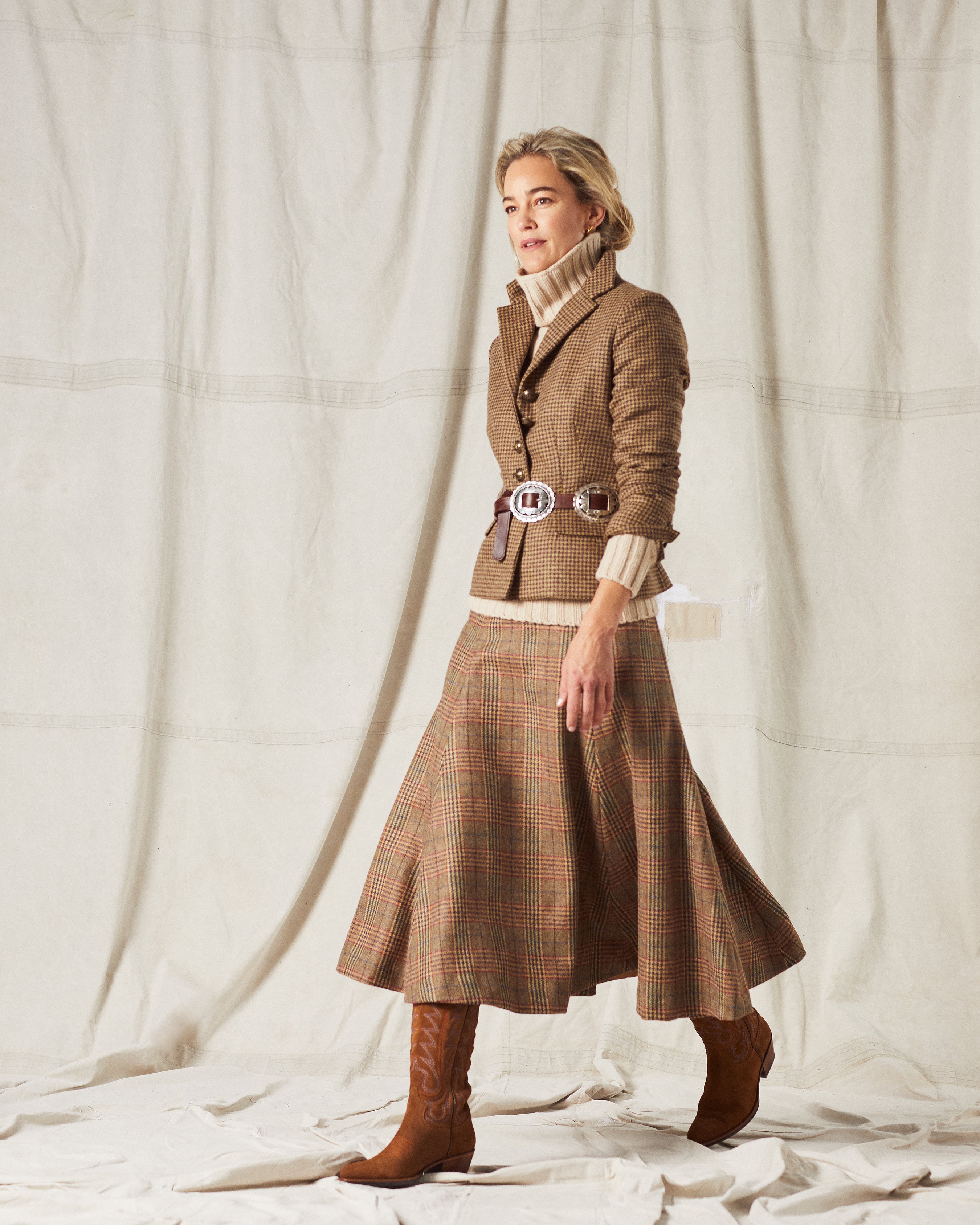 Cream Label Concho Belt – MOLOH